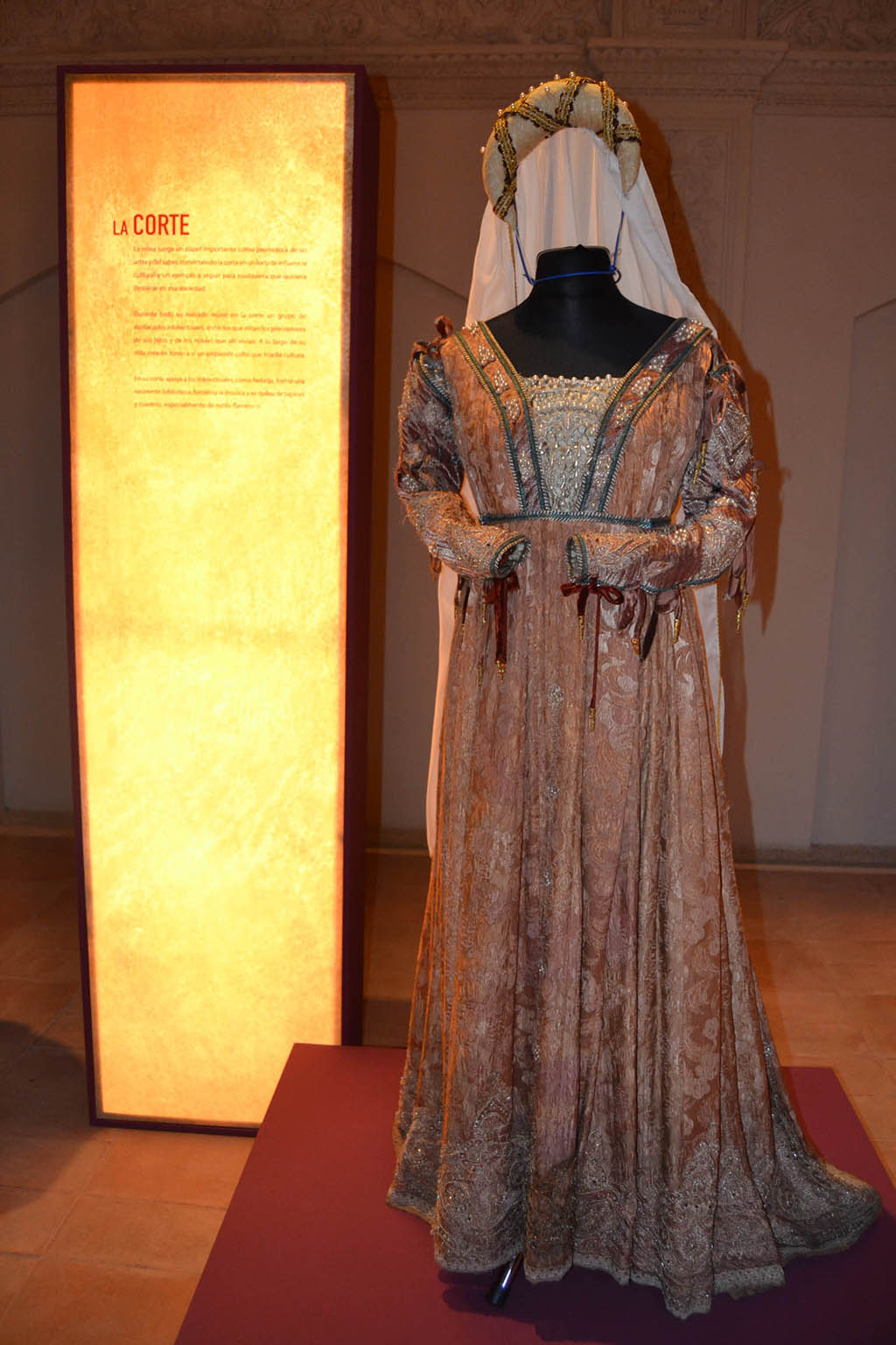 Exposición sobre el Sueño de Cisneros - Dream Alcalá