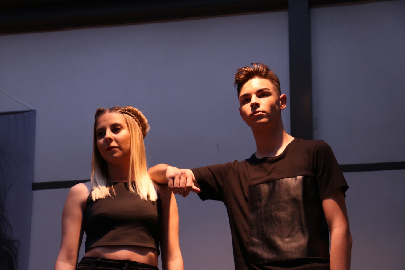 Karlo's Moda presenta en Alcalá su colección de peinados más ...