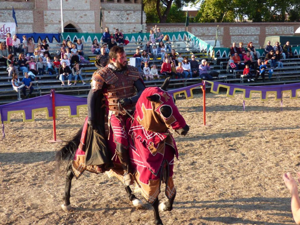 La Huerta del Obispo acoge el torneo de justas medievales del Mercado ...