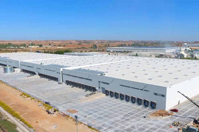 A punto de abrir la nueva planta logística de Leroy Merlín en Meco - Dream Alcalá