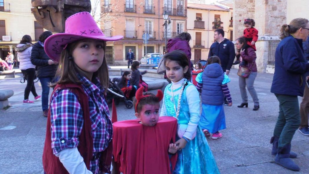 Manteo del Pelele y concurso infantil de Carnaval - Dream Alcalá