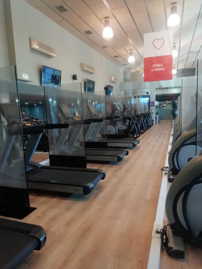 Altafit Gym Club El Val: 2.000 metros para tu entrenamiento con la ...