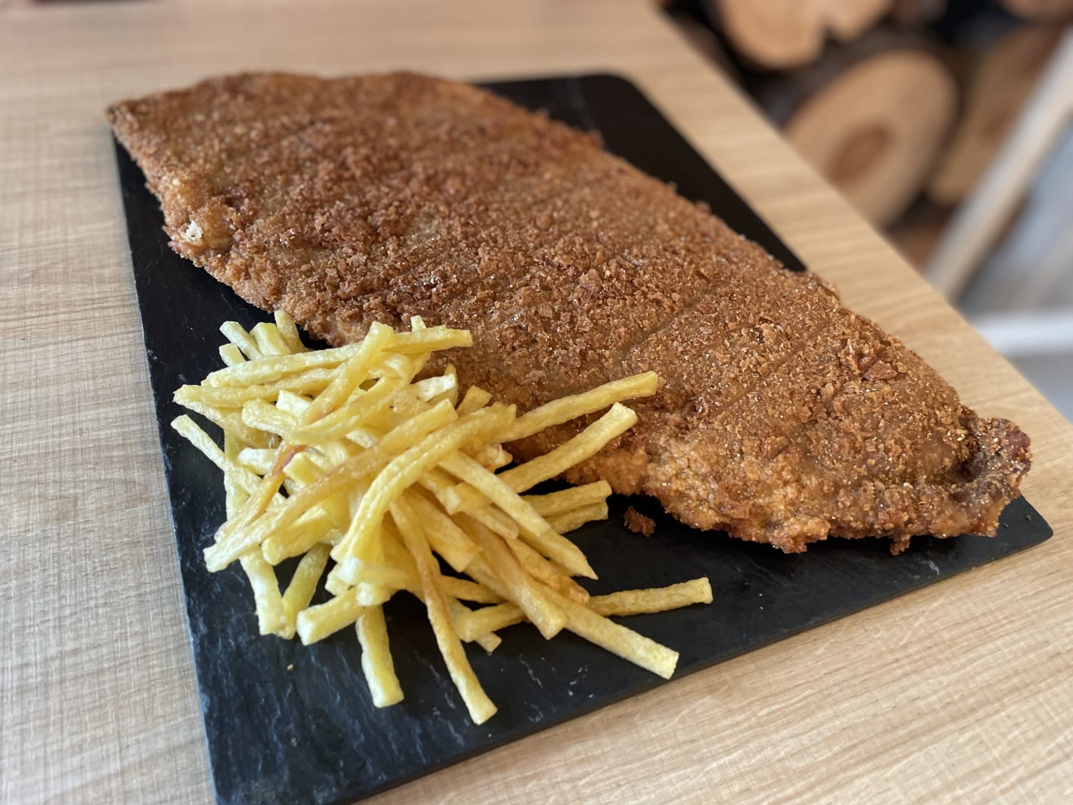 Antológico: el mejor cachopo de España podría estar en Alcalá de ...