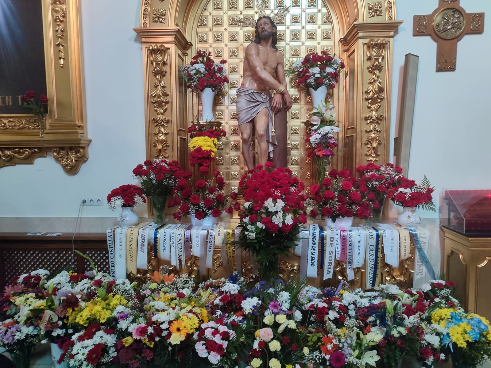 Ofrenda Floral al Santísimo Cristo de las Peñas de Alcalá 2023 - Dream ...
