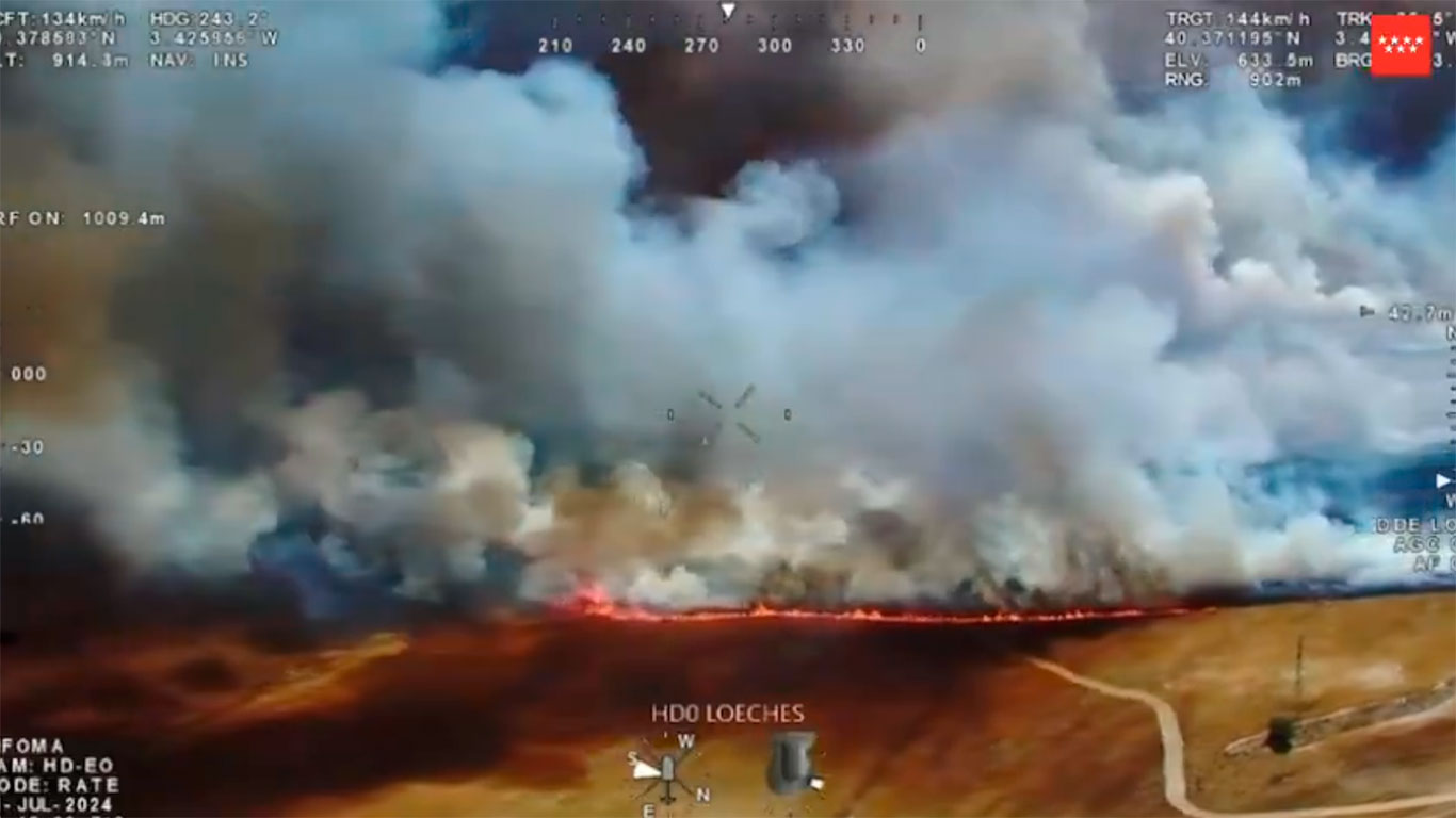 Un virulento incendio de pastos hace saltar las alarmas en Loeches ...