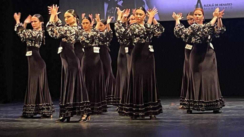 Tardes en El Corral: Café Cantante Alcalaíno con la Escuela Profesional ...